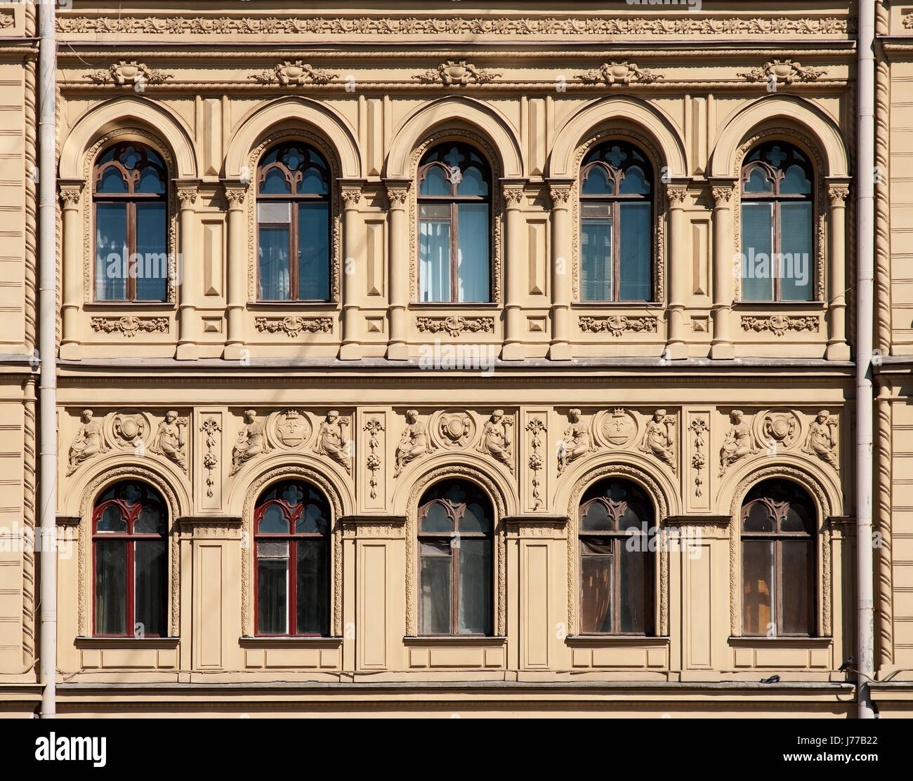 Russian house hi-res stock photography and images - Alamy