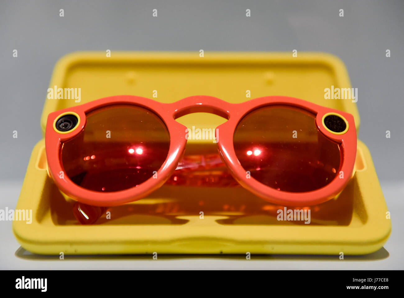 Steve horowitz hi-res stock photography and images - Alamy