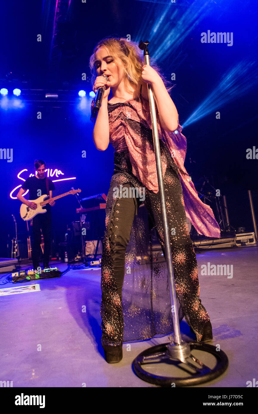 Ann lynn actress hi-res stock photography and images - Alamy