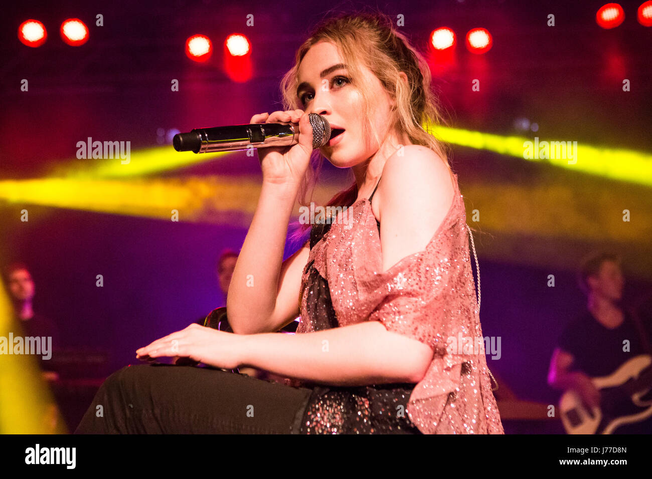 Ann lynn actress hi-res stock photography and images - Alamy