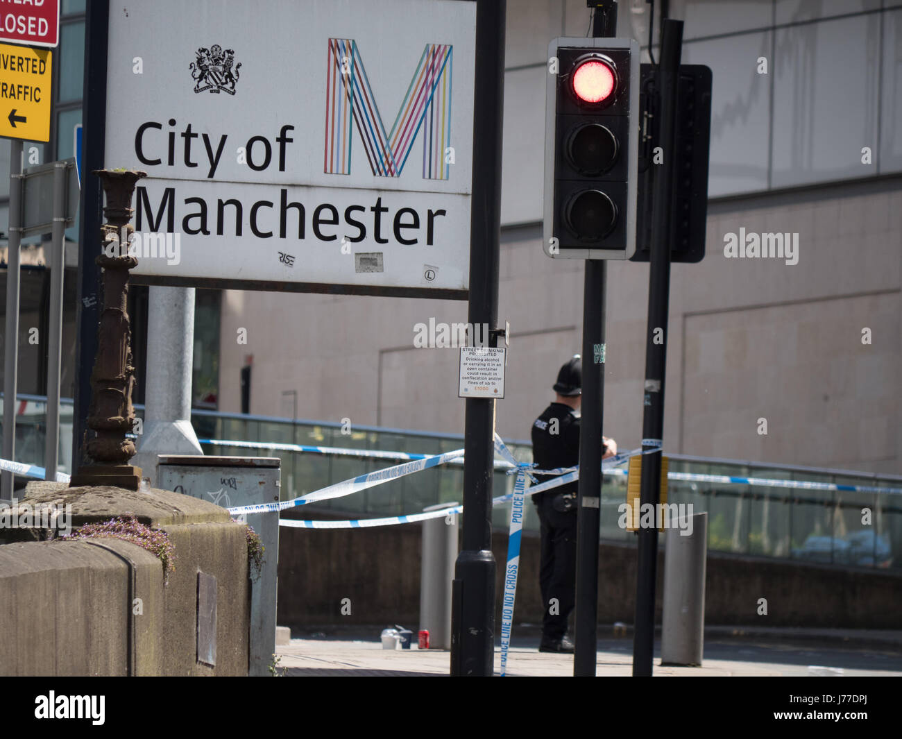City of manchester sign hi-res stock photography and images - Alamy