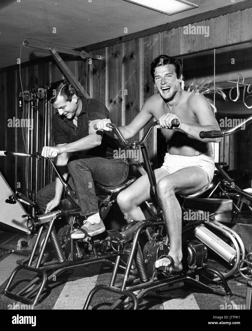 File Photo. 23rd May, 2017. Actor Sir ROGER MOORE, best known for ...