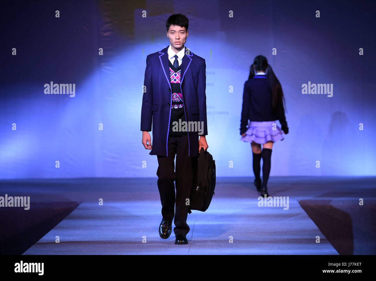 Yiyang, China's Hunan Province. 23rd May, 2017. Models present ...