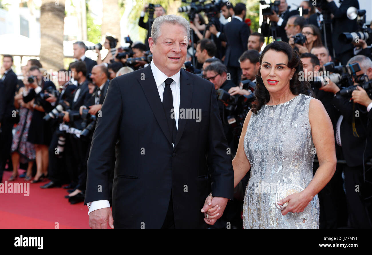 Cannes, France. 23rd May, 2017. Al Gore and Elizabeth Keadle attend the ...