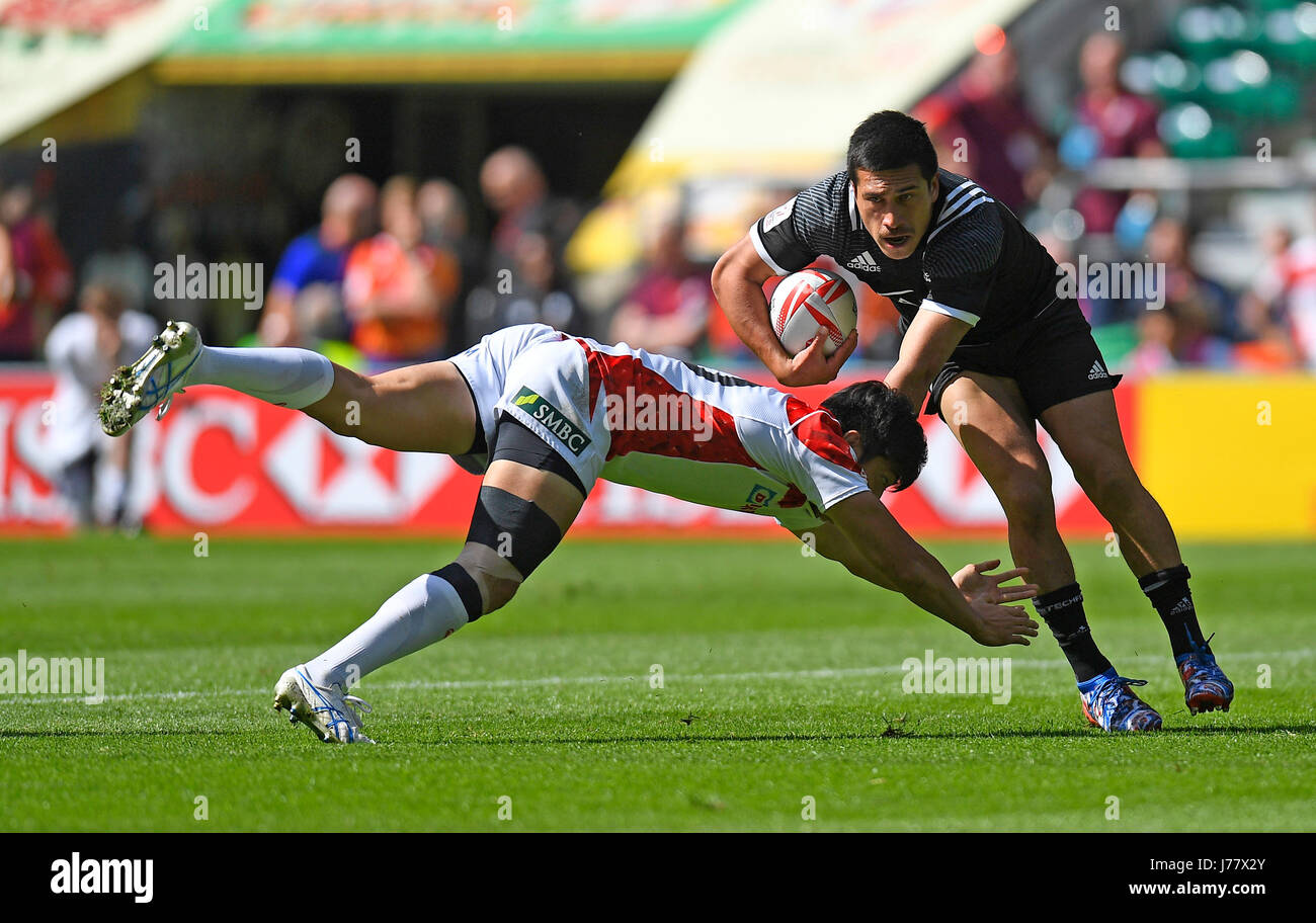 Japan at twickenham stadium hi-res stock photography and images - Alamy