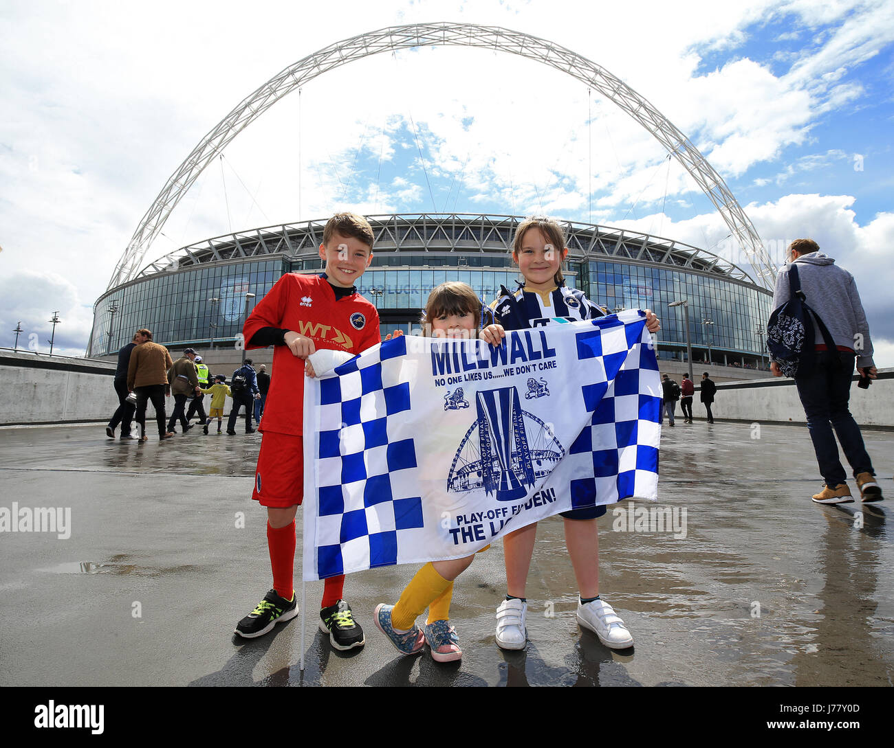 Millwall fans outside stadium hi-res stock photography and images - Alamy