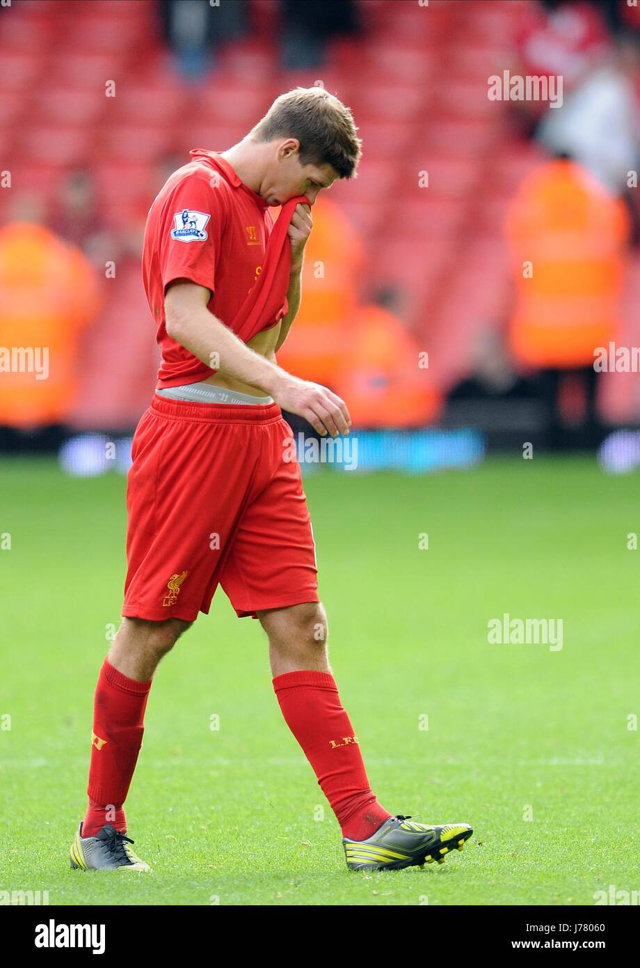 STEVEN GERRARD, LIVERPOOL V ARSENAL, LIVERPOOL V ARSENAL, BARCLAYS ...