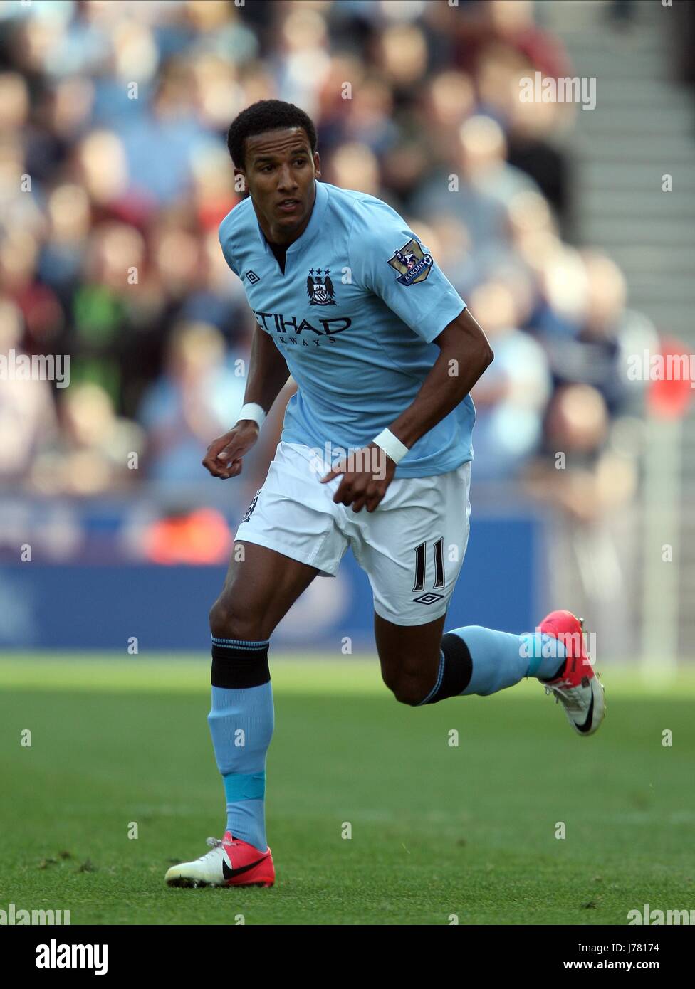 SCOTT SINCLAIR MANCHESTER CITY FC BRITANNIA STADIUM STOKE ENGLAND 15 ...