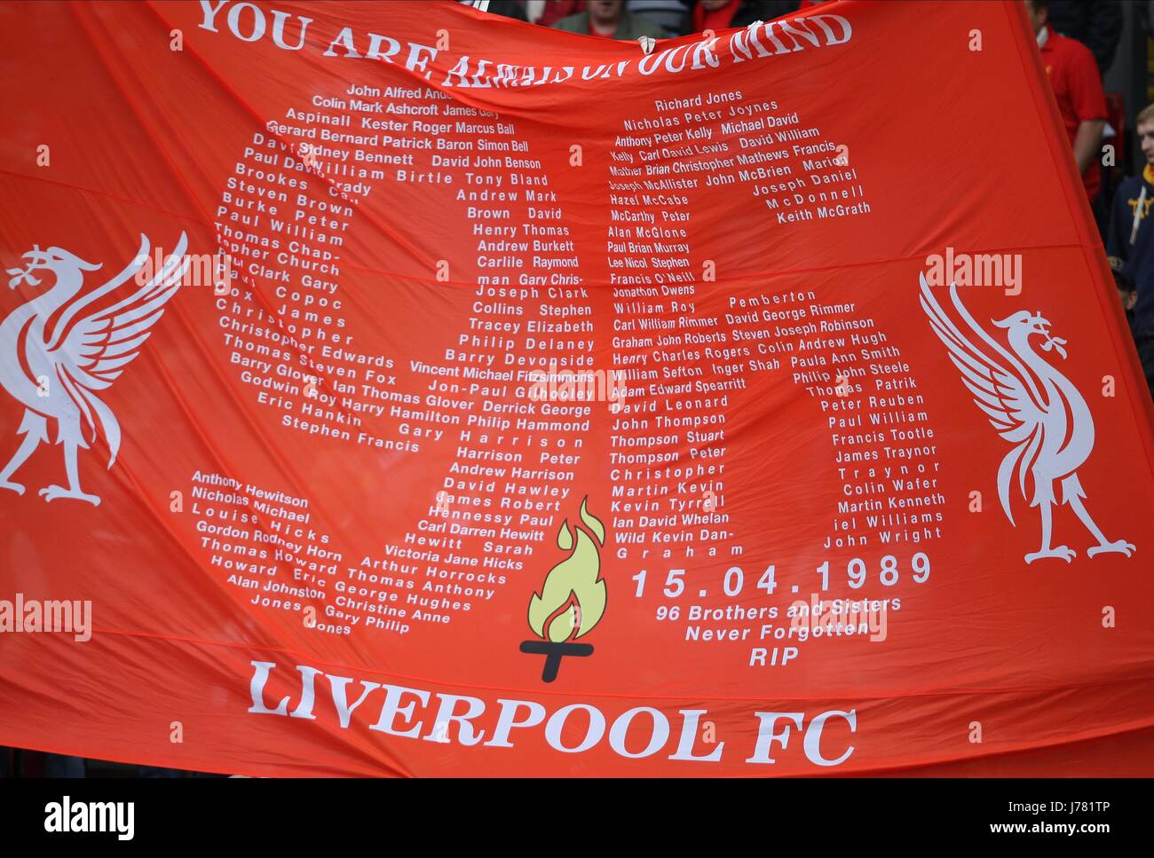 TRIBUTE TO THE 96 LIVERPOOL V MANCHESTER UNITED ANFIELD LIVERPOOL ...