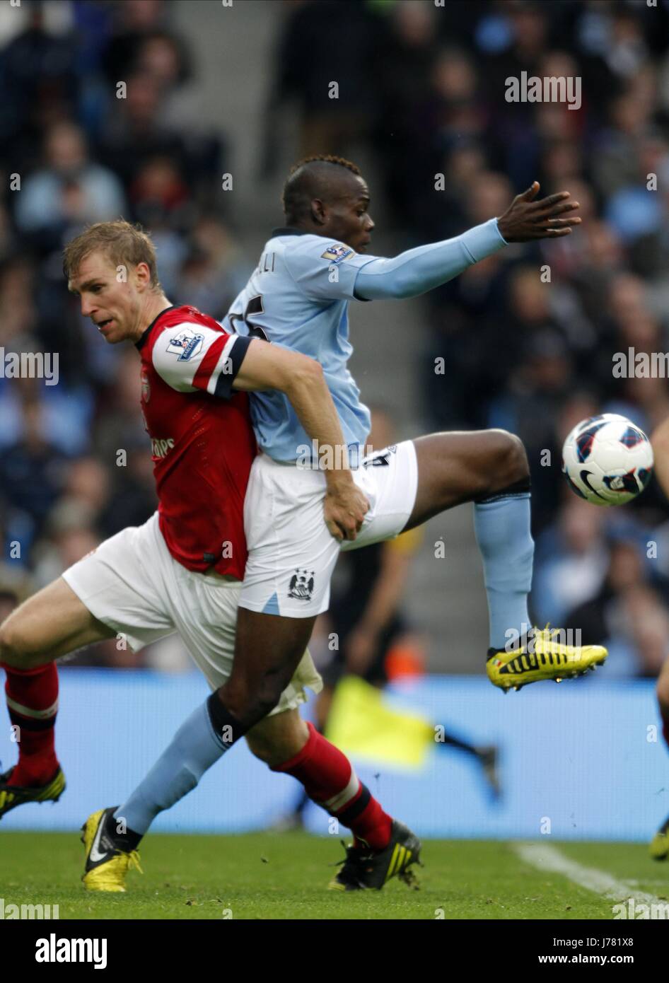 MARIO BALOTELLI & PER MERTESAC MANCHESTER CITY V ARSENAL FC ETIHAD ...