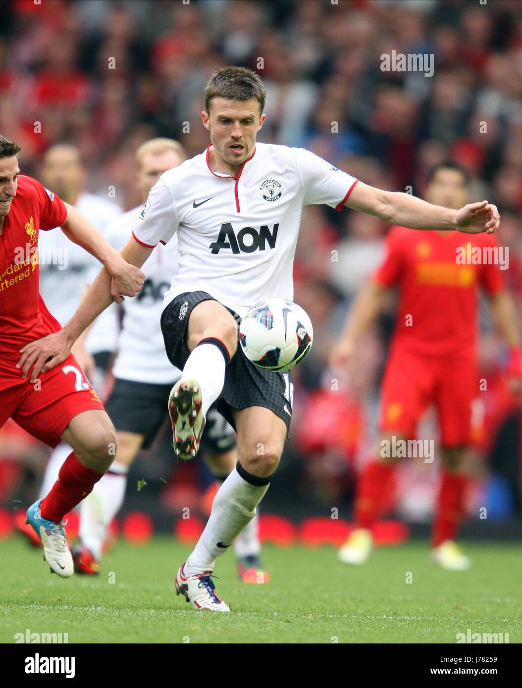 MICHAEL CARRICK MANCHESTER UNITED FC MANCHESTER UNITED FC ANFIELD ...