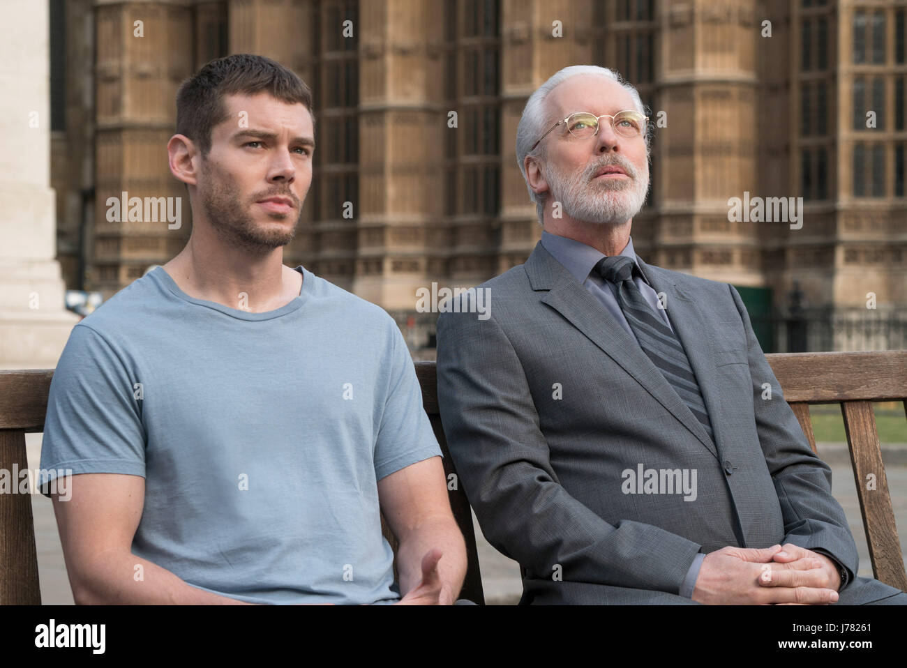 SENSE8, Brian J. Smith, Terrence Mann in 'Fear Never Fixed Anything ...