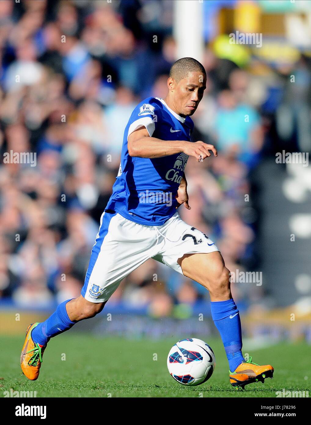 STEVEN PIENAAR EVERTON FC GOODISON PARK EVERTON ENGLAND 29 September ...