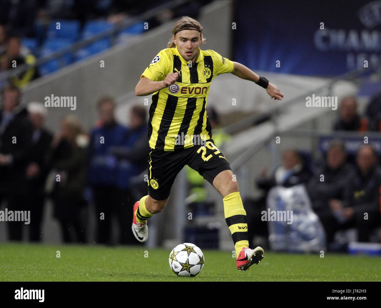 MARCEL SCHMELZER BORUSSIA DORTMUND ETIHAD STADIUM MANCHESTER ENGLAND 03 ...