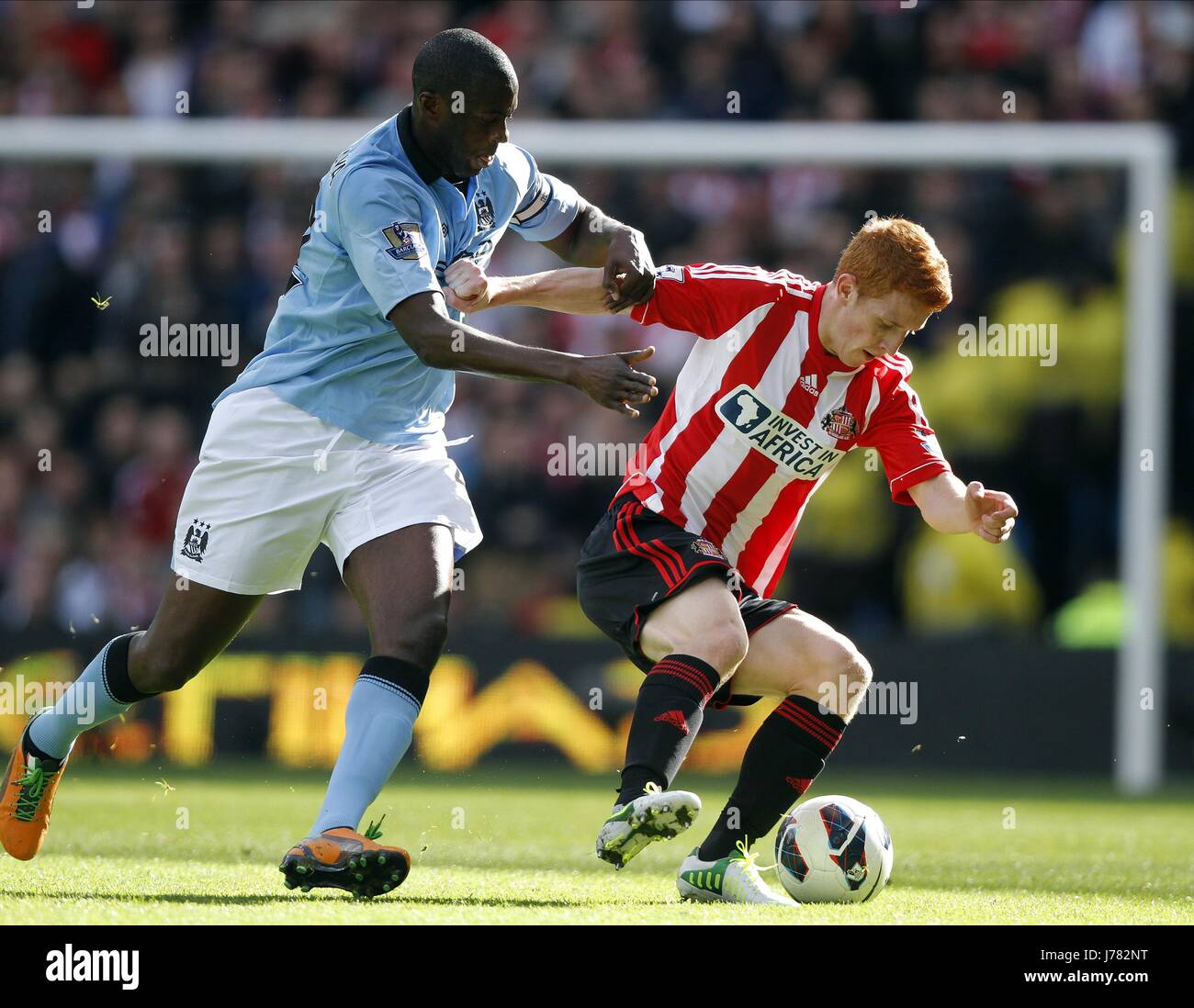 Manchester city and jack colback hi-res stock photography and images ...