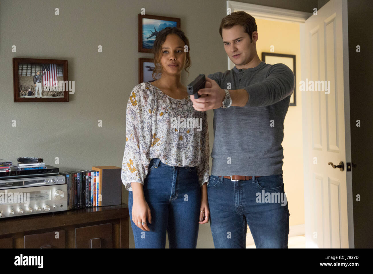 13 REASONS WHY, (aka THIRTEEN REASONS WHY), Alisha Boe, Justin Prentice ...