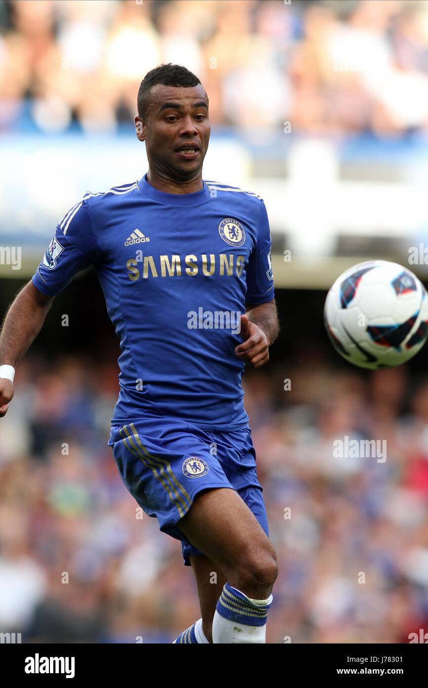 ASHLEY COLE CHELSEA FC LONDON ENGLAND UK 06 October 2012 Stock Photo ...