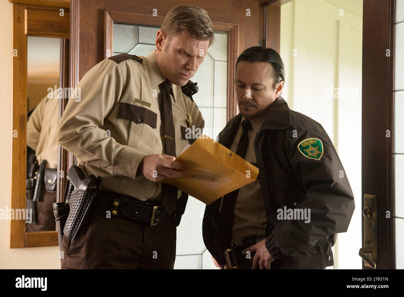 13 REASONS WHY, (aka THIRTEEN REASONS WHY), Mark Pellegrino, Renny ...