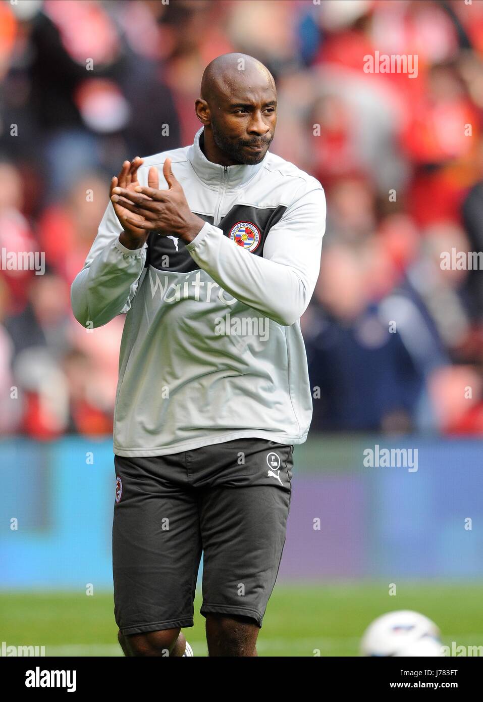 JASON ROBERTS READING FC READING FC ANFIELD LIVERPOOL ENGLAND 20 ...