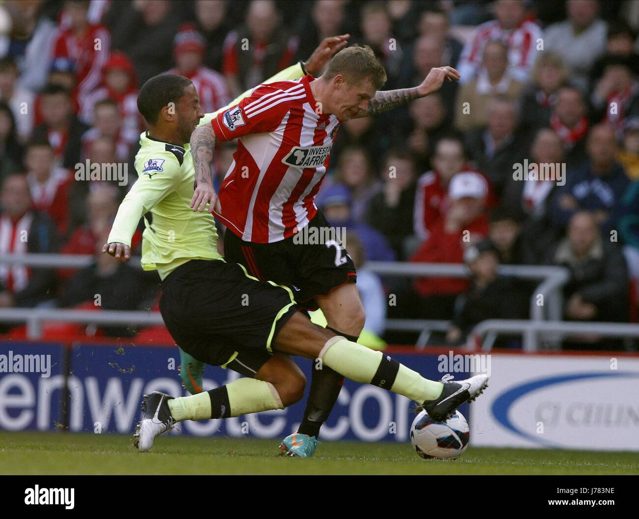 JAMES PERCH & JAMES MCCLEAN SUNDERLAND V NEWCASTLE STADIUM OF LIGHT ...