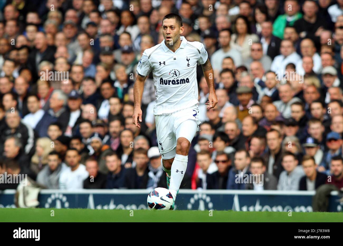 CLINT DEMPSEY TOTTENHAM HOTSPUR FC LONDON ENGLAND UK 20 October 2012 ...