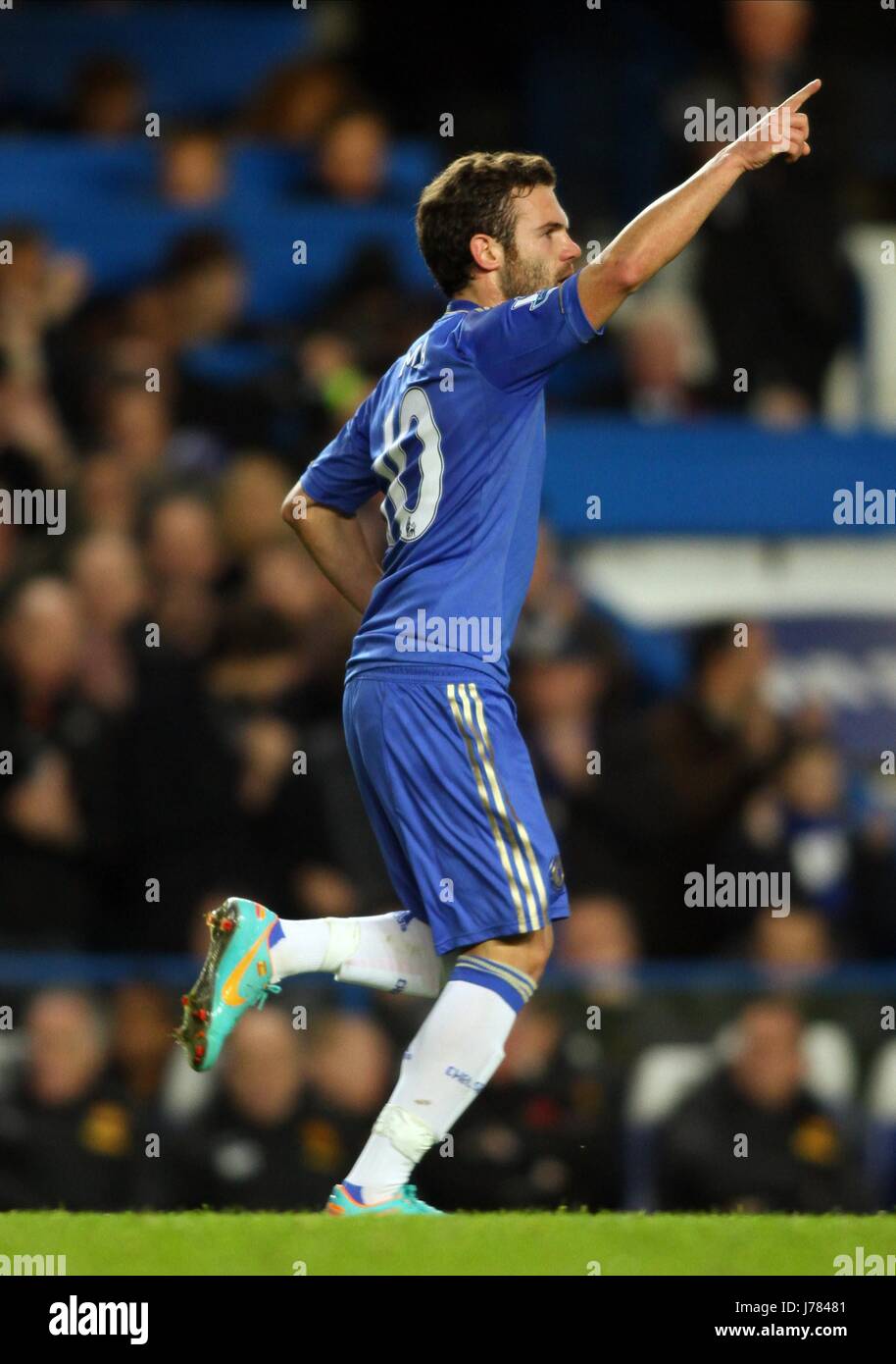 JUAN MATA SCORES GOAL CHELSEA V MANCHESTER UNITED LONDON ENGLAND UK 28 ...