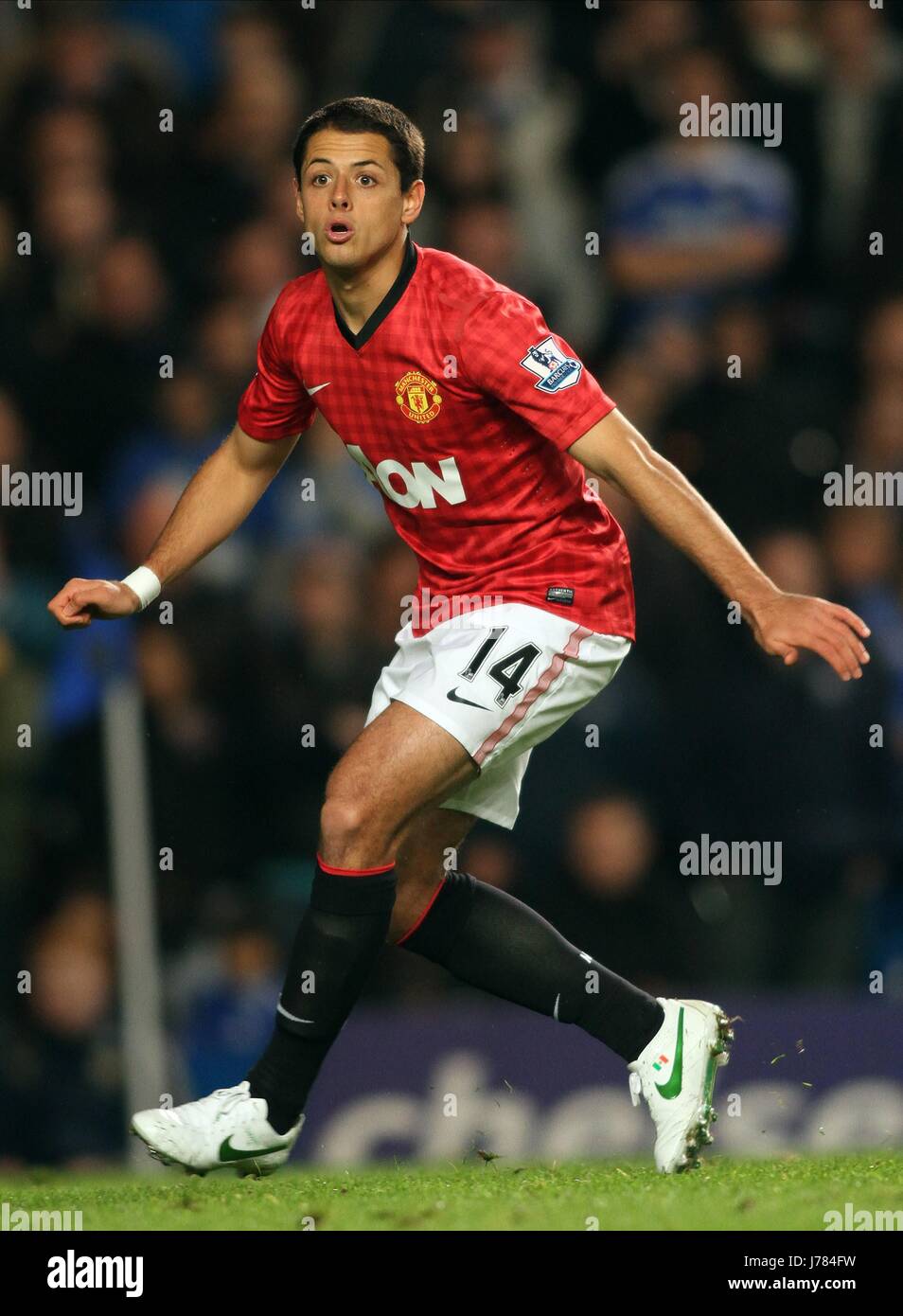 Javier hernandez manchester united hi-res stock photography and images ...