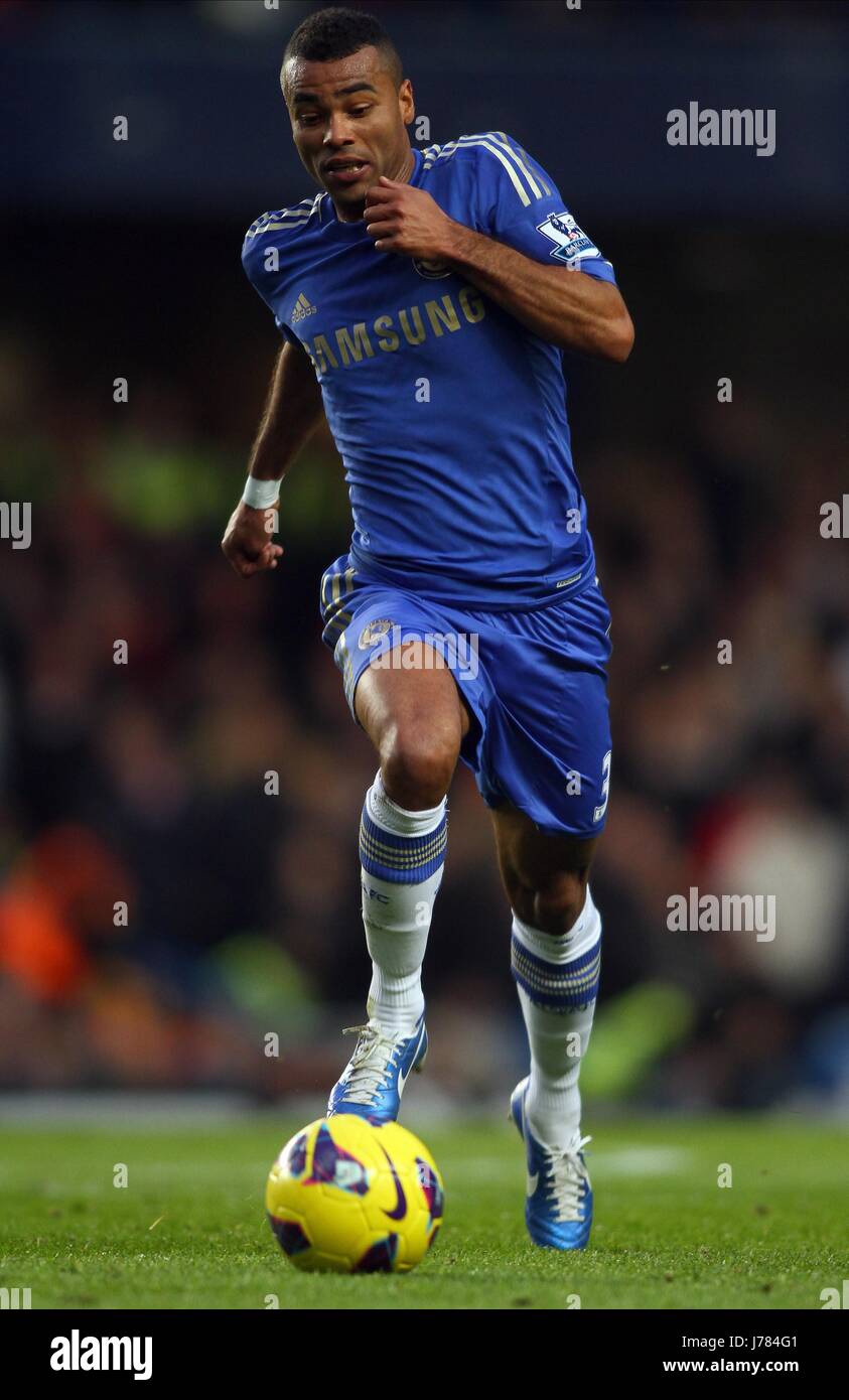 ASHLEY COLE CHELSEA FC LONDON ENGLAND UK 28 October 2012 Stock Photo ...
