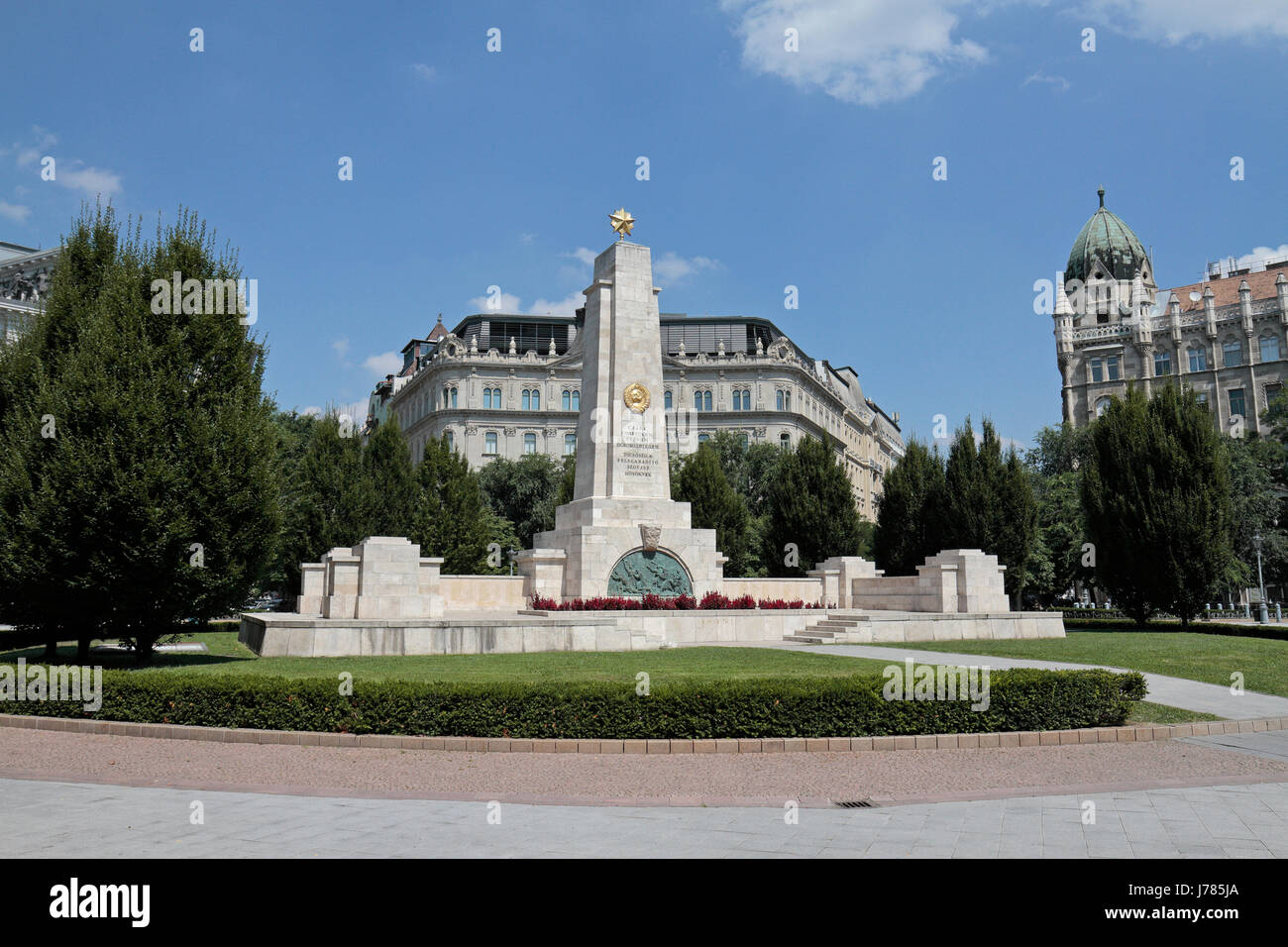 The Soviet War Memorial on Freedom Square, Budapest, Hungary Stock ...