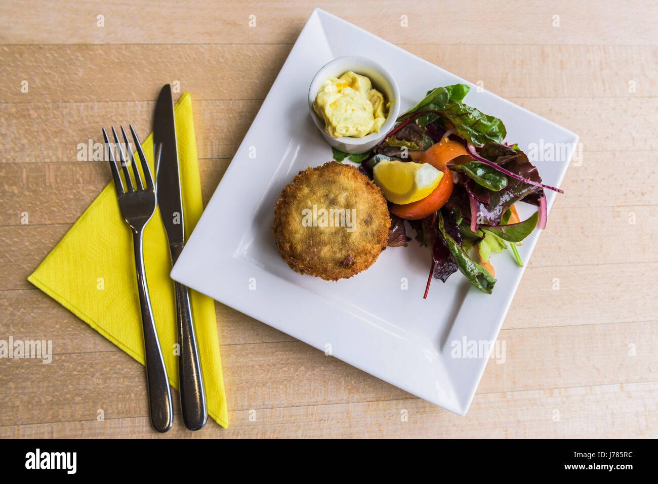 Starter in plate hi-res stock photography and images - Alamy