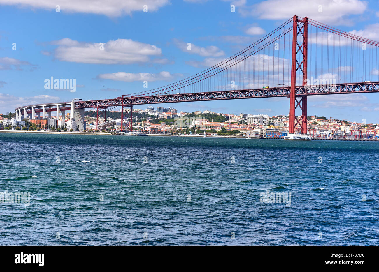 The 25 de Abril Bridge Ponte 25 de Abril, 25th of April Bridge, is a ...