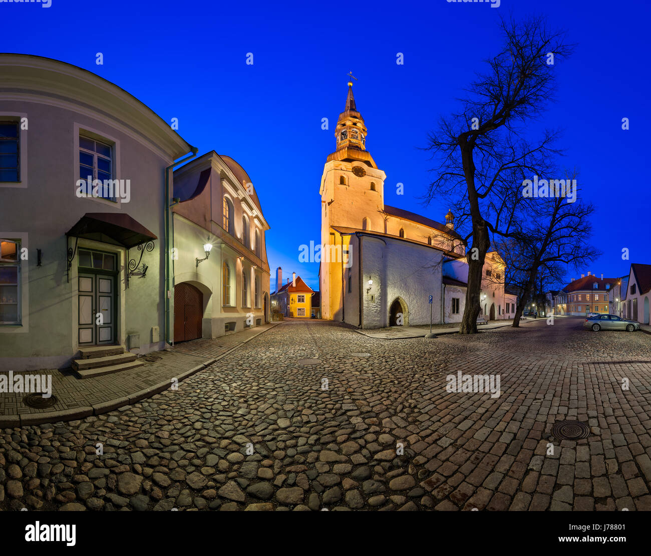 Kiriku square hi-res stock photography and images - Alamy