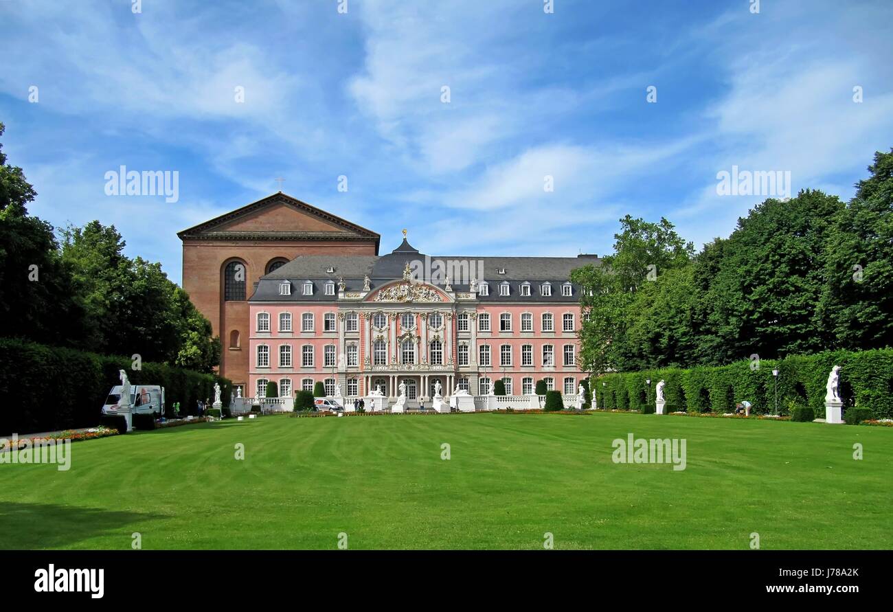 park statue parkway pfalz rococo lawn green city town basilica ...
