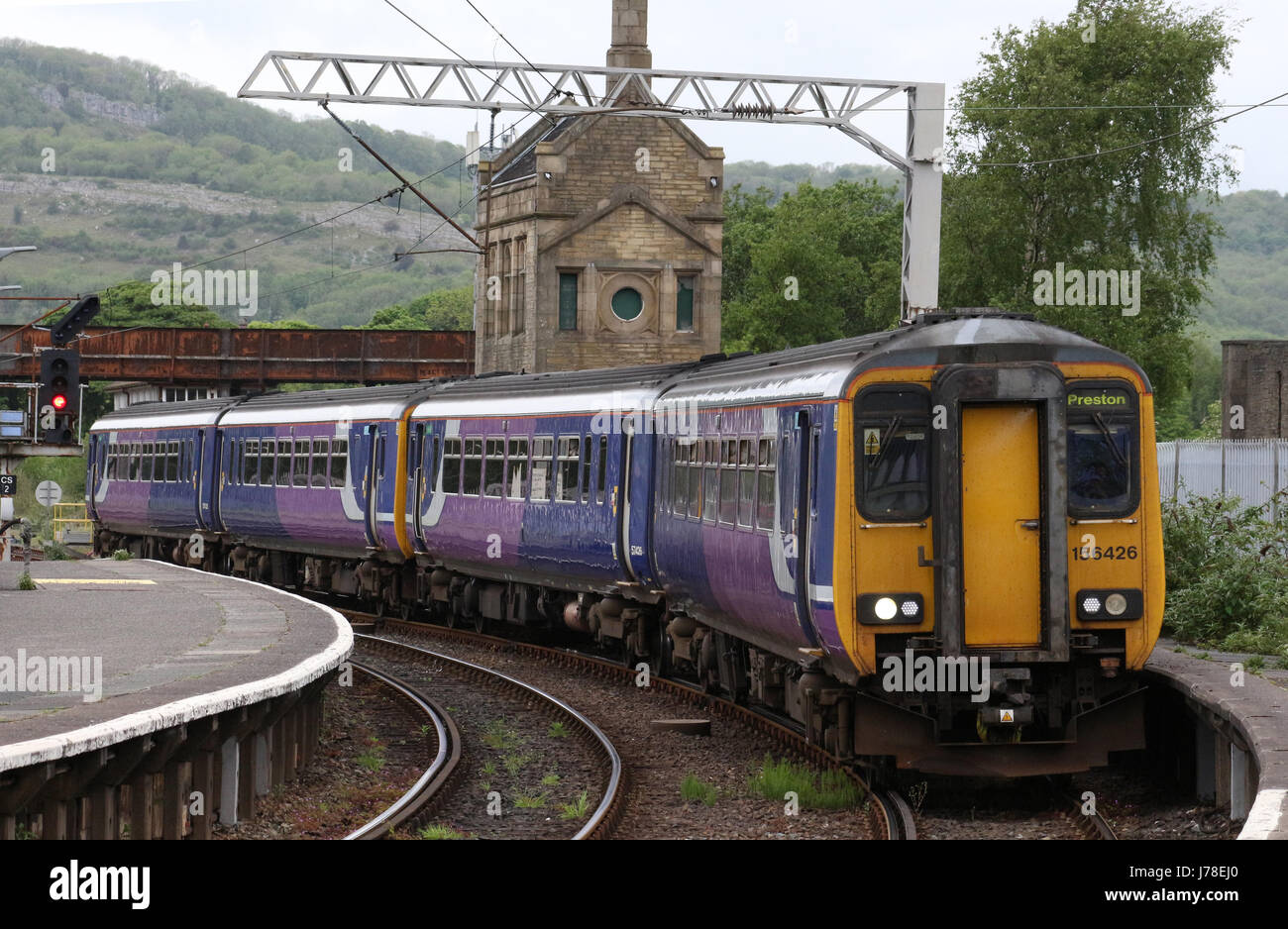 Class 156 train units hi-res stock photography and images - Alamy
