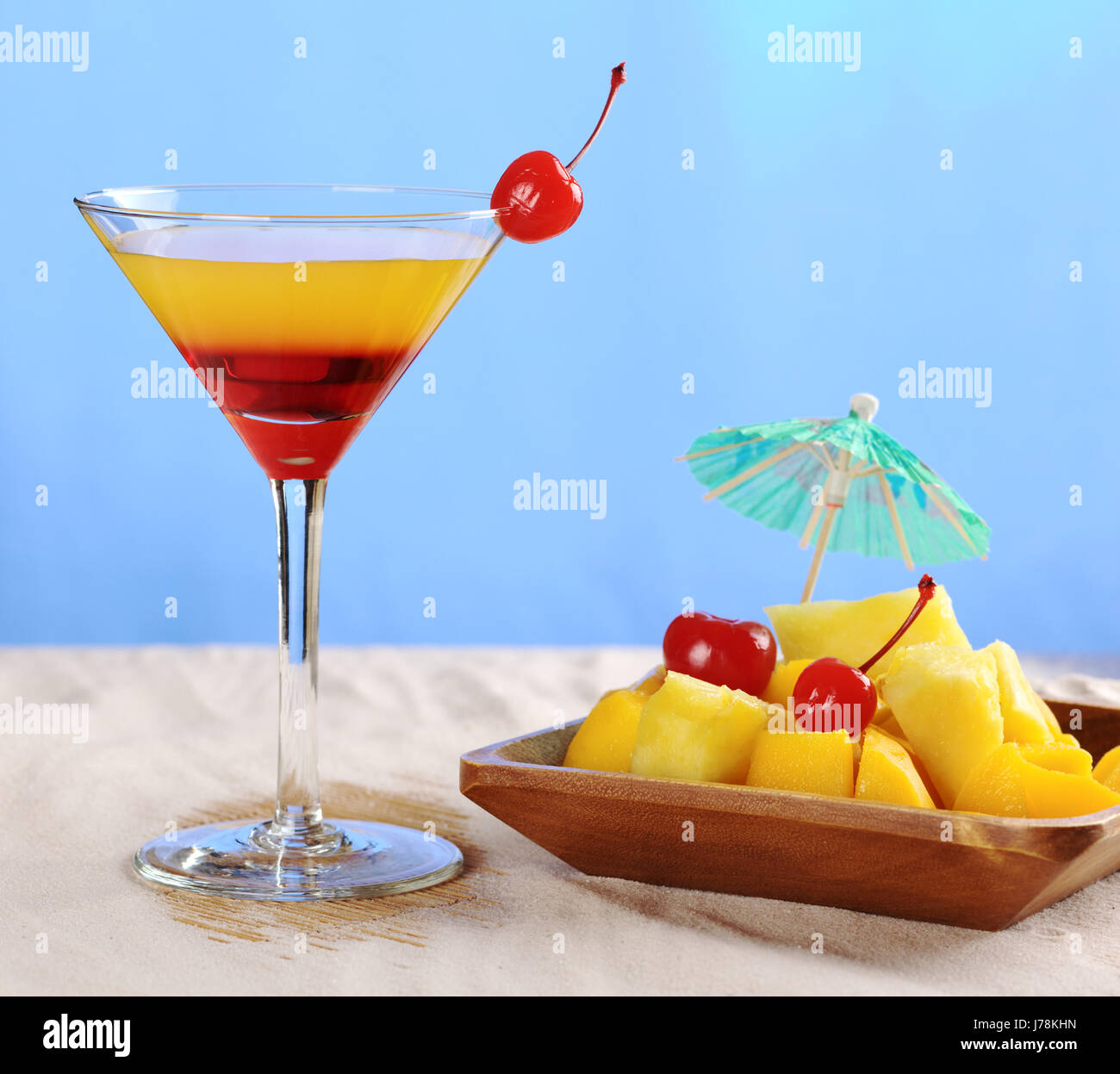 drink orange juice juice treacle cocktail long-drink drink beach ...