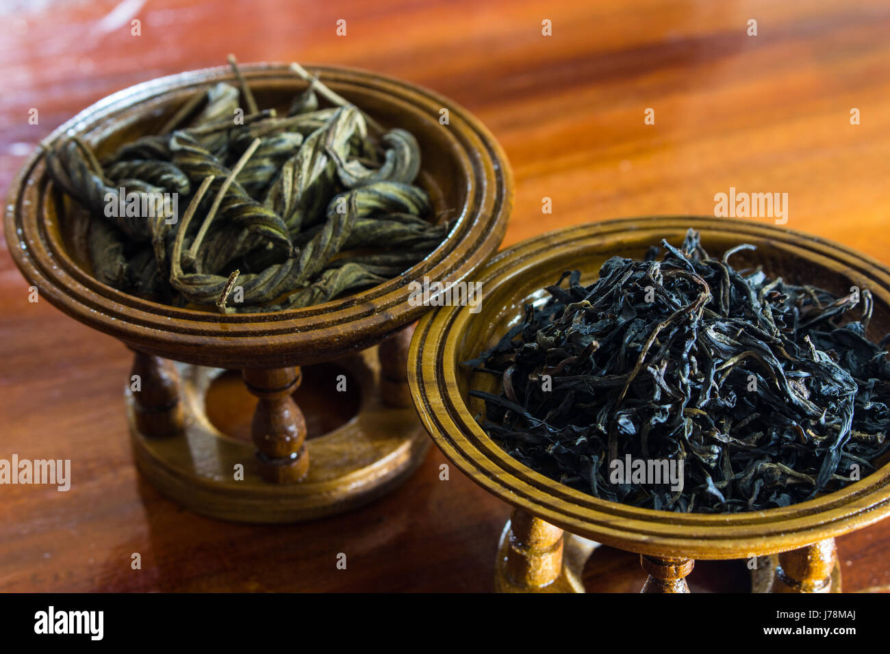 dry tea leaves close up Stock Photo - Alamy