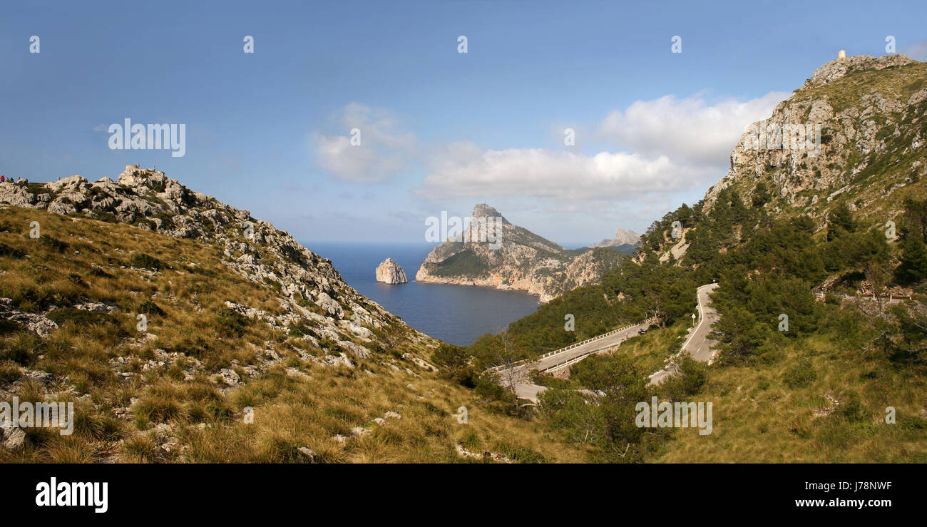 mallorca spain water mediterranean salt water sea ocean sightseeing ...