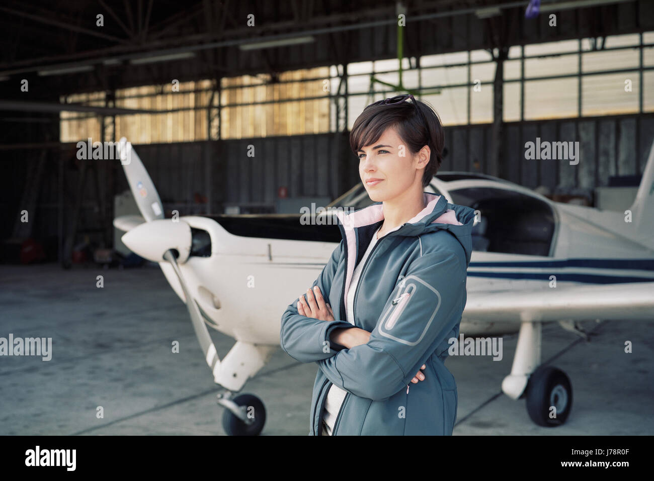 Female pilot hi-res stock photography and images - Alamy