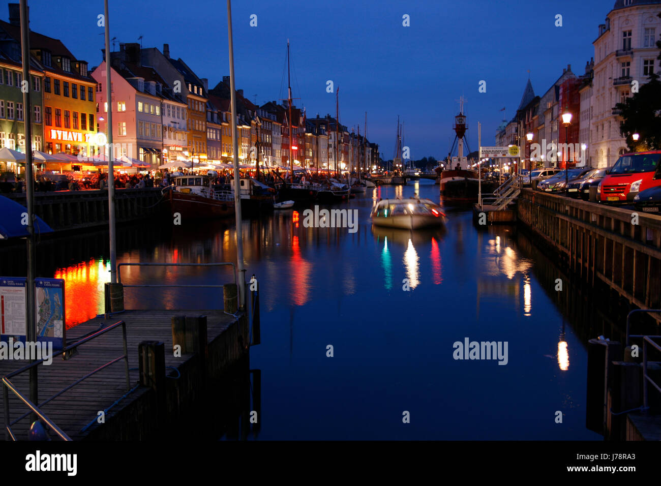 Dmmerung hi-res stock photography and images - Alamy