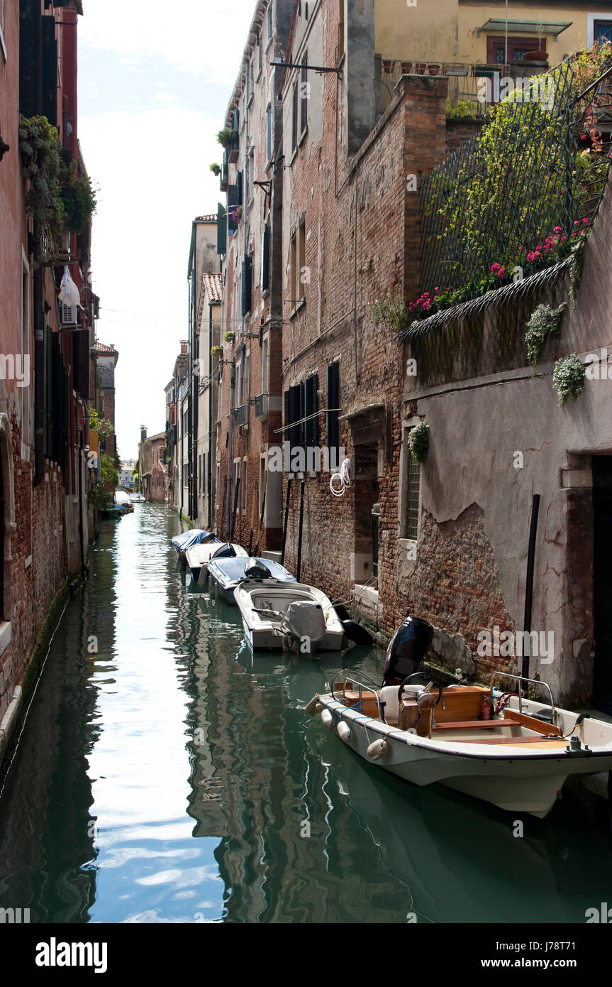 city town venice facade italian boat canal italy water rowing boat ...