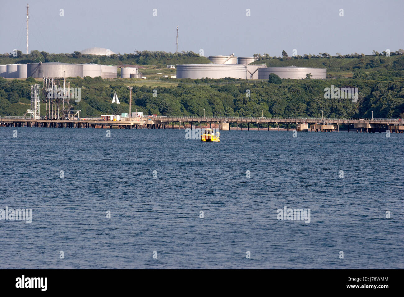 Industry refinery water tree hi-res stock photography and images - Alamy