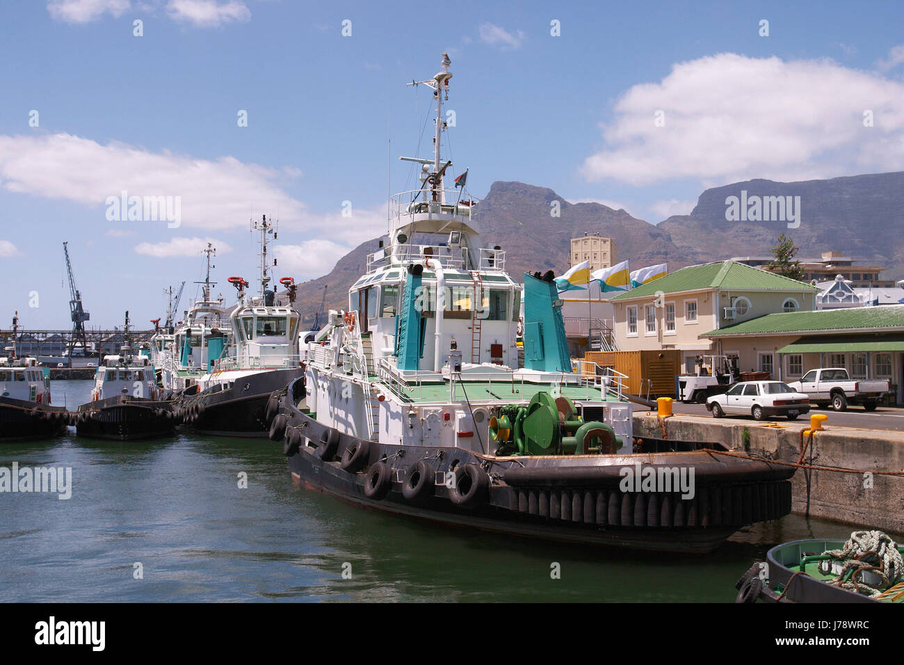 cape town harbour tug boats south africa docks cape town harbour tug ...