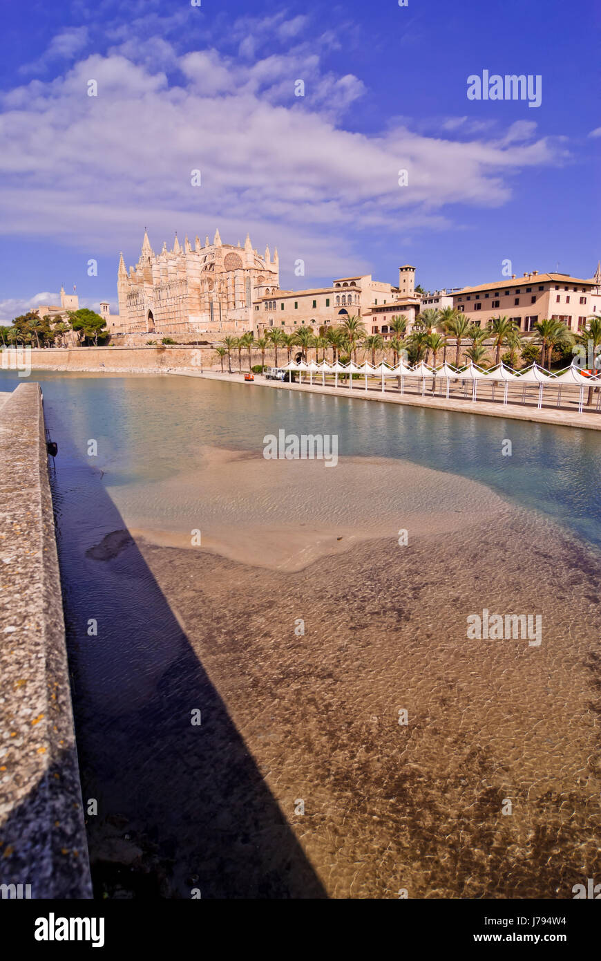 Catedral mallorca light hi-res stock photography and images - Alamy