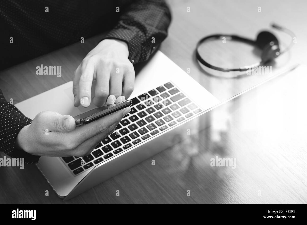 Ai help computer Black and White Stock Photos & Images - Alamy