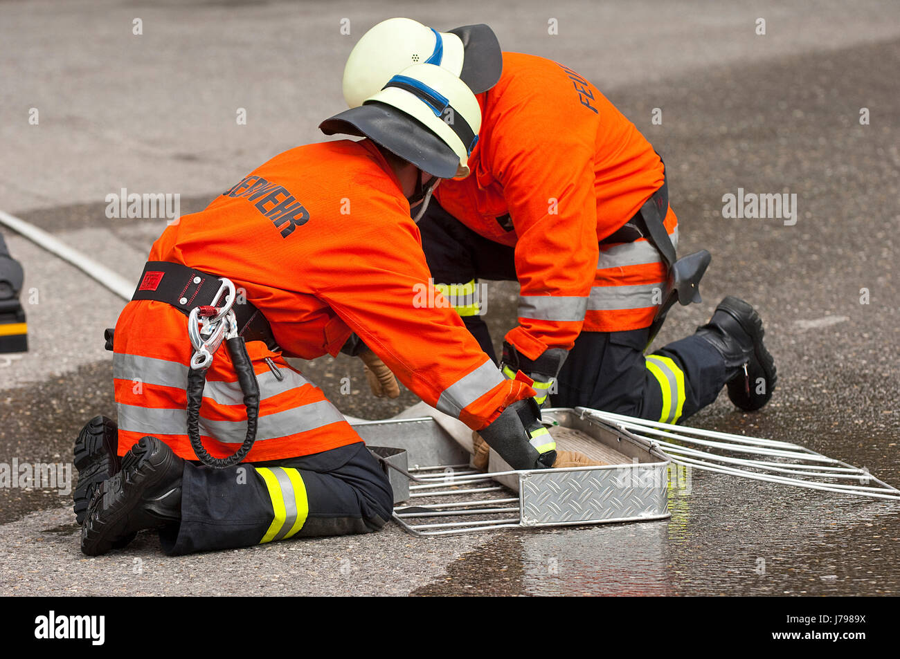 emergency fire brigade fireman assistance help support aid fire ...