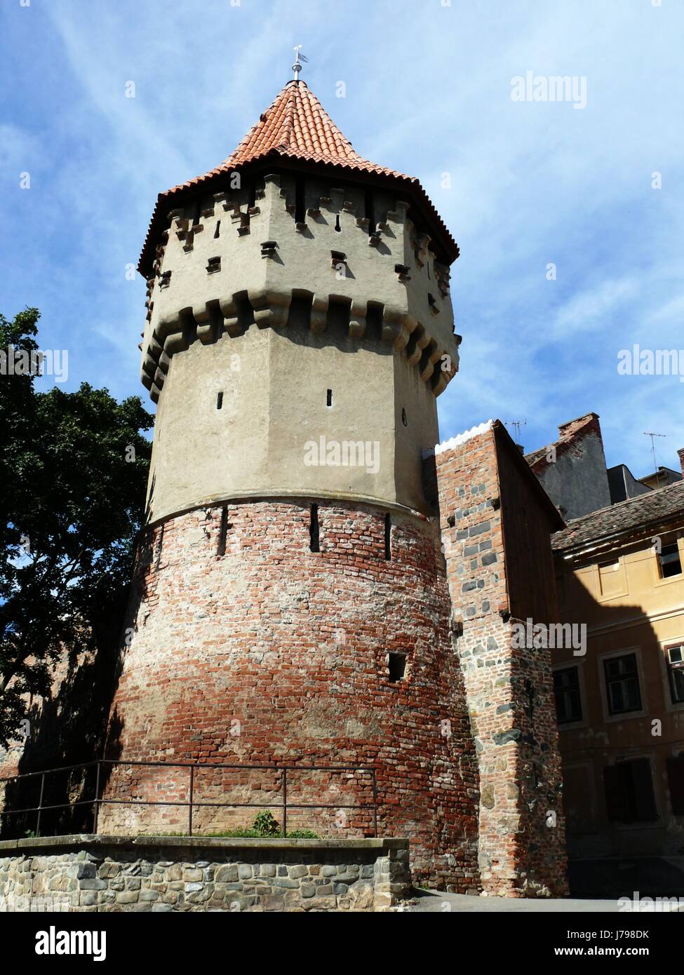 Tower In The Middle Ages MACTANO Architecture Building Block Set