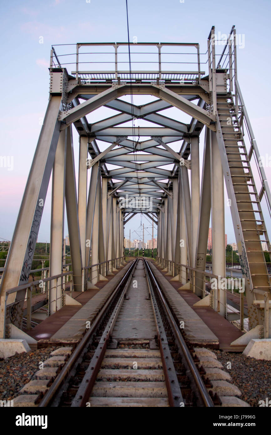 Abstract steel construction bridge beams hi-res stock photography and ...