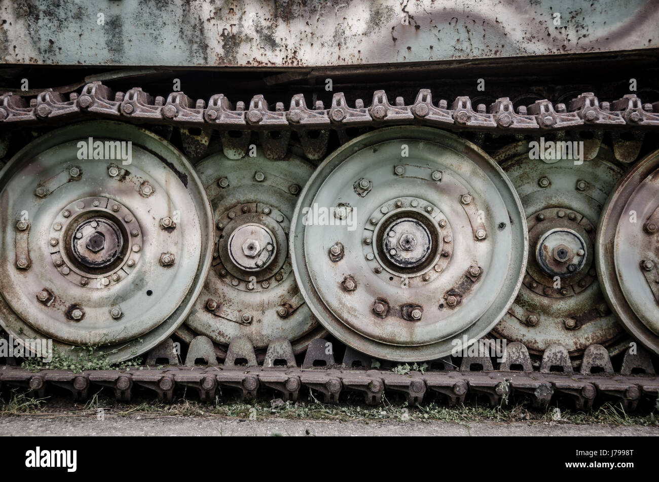 Tank weels close-up Stock Photo - Alamy