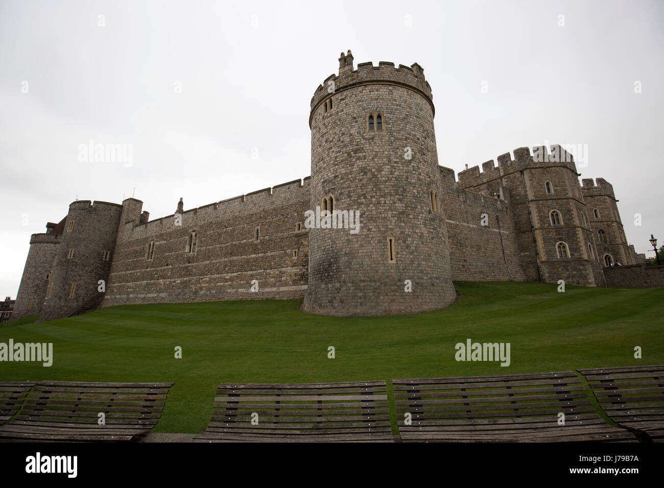 Windsor Castle residence of Her Majesty the Queen Stock Photo - Alamy
