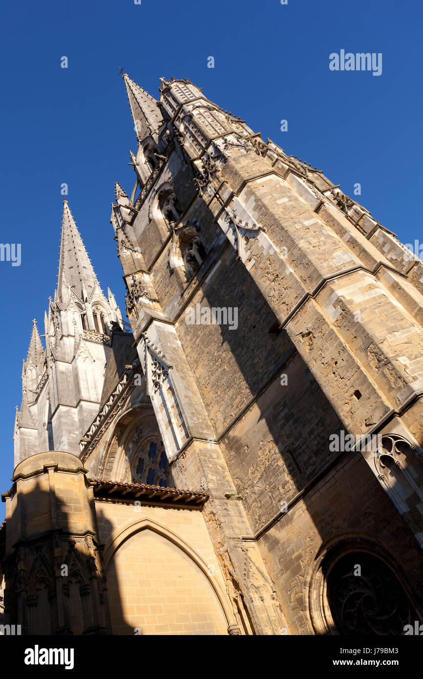 cathedral religion city town culture colour stone engineering tourism ...